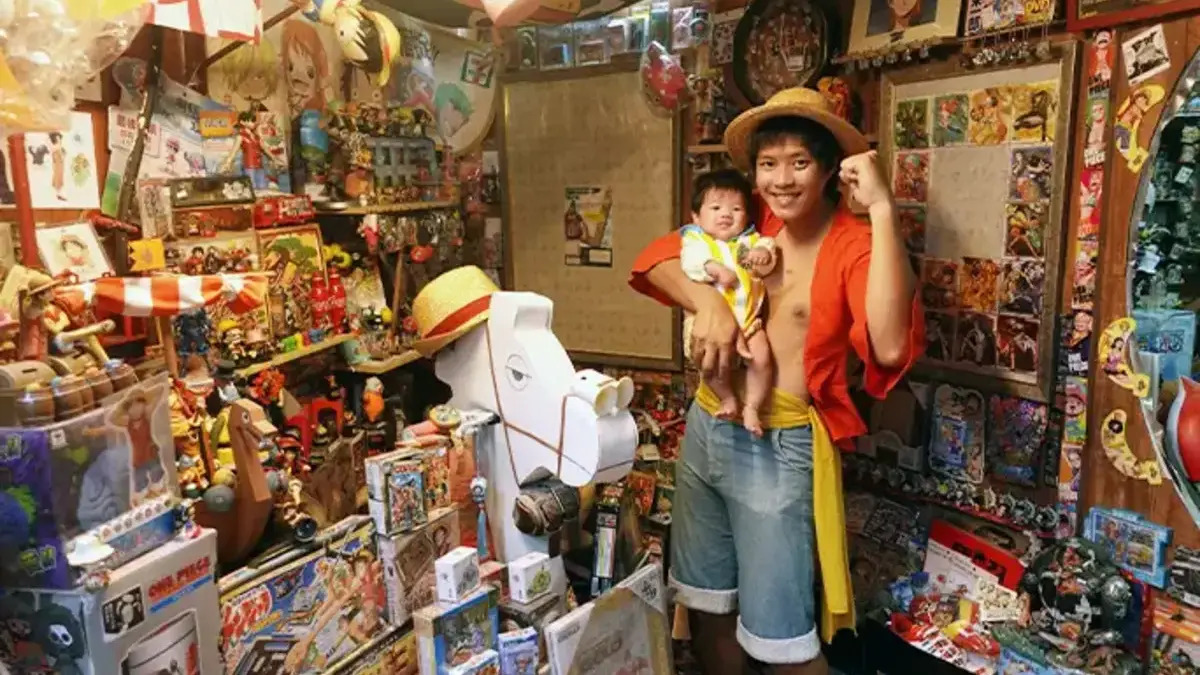 Un fan de One Piece bat le record du monde avec 20 125 pièces de collection de souvenirs One ...